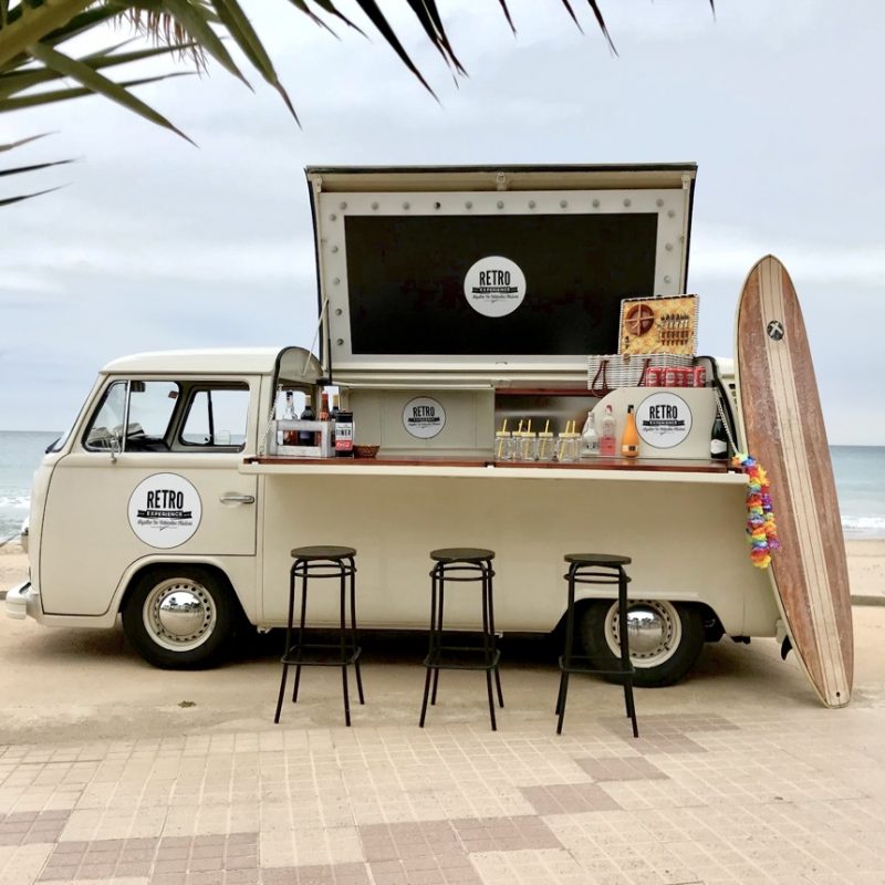 VW T2 COMBI FOOD TRUCK - Retro Experience BCN
